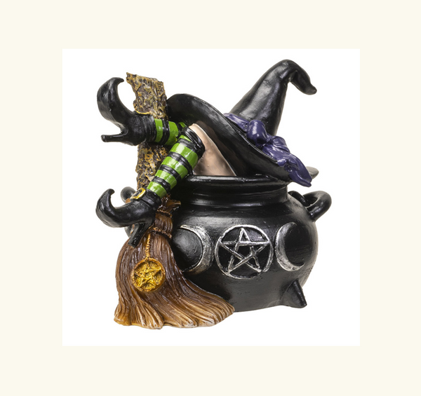 Cauldron Witch – Aunt Matilda's Steampunk Trunk